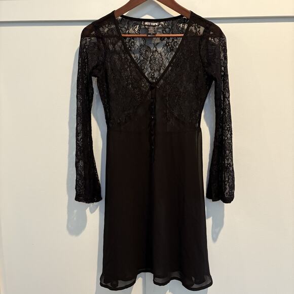 Hot Topic | Dresses | Hot Topic Dress Overlay Fairy Witchy Goth Lace ...